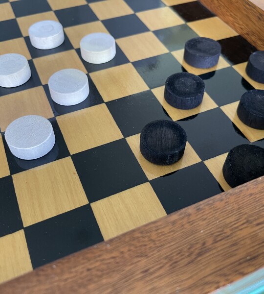 Daam Boards with Men (Roosiru) - Buy Affordable Best Quality Sports ...