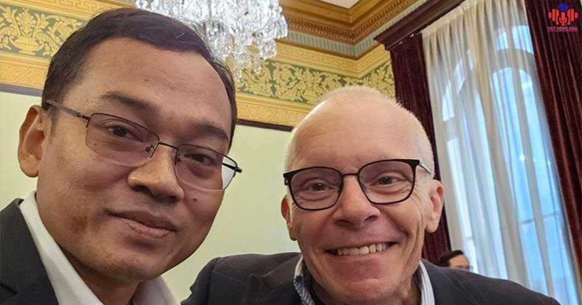 លោកសាស្ត្រាចារ្យ SEAN Turnell អតីតទីប្រឹក្សាសេដ្ឋកិច្ចរបស់លោកស្រី អ៊ុង ...