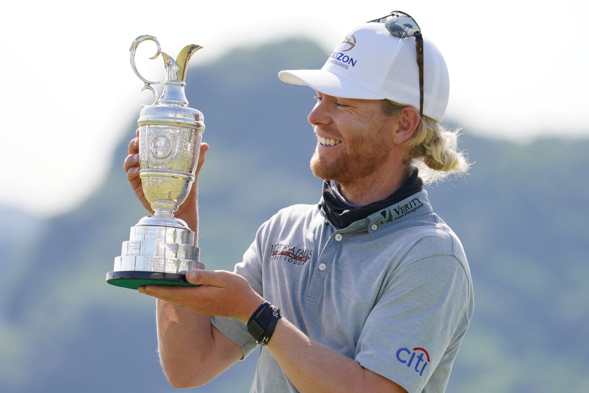 Vincent pictured winning the Mizuno Open in 2022, which earned him a ...