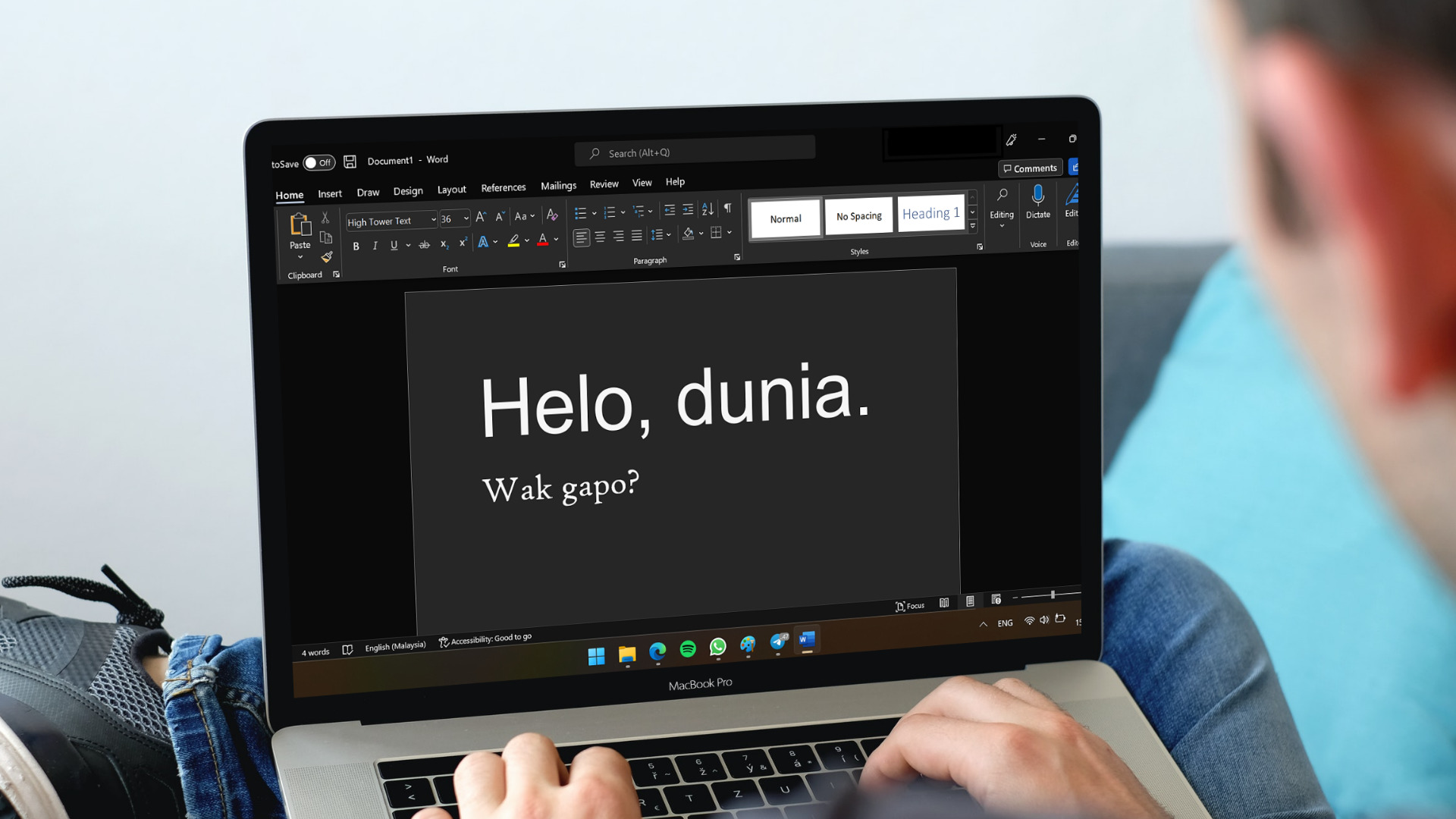 3 Langkah Mudah Aktifkan 'Dark Mode' Pada Microsoft Word