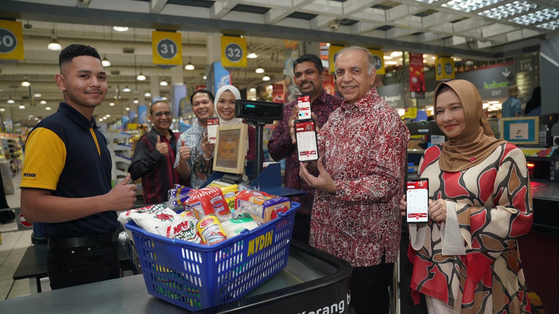MYDIN Tawar Diskaun Barang Bila Bayar Guna Boost Bank