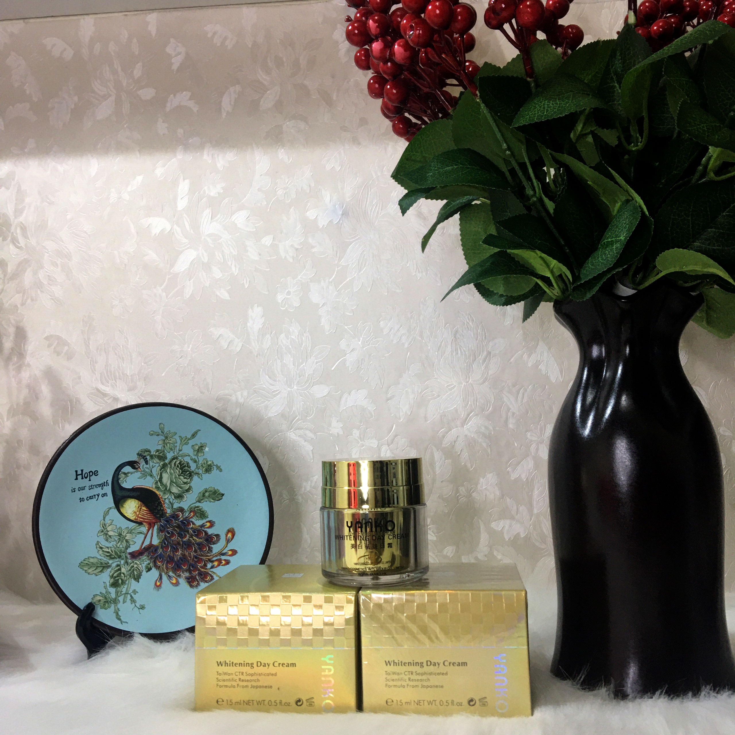 Kem Dưỡng Trắng Da Ban Ngày Whitening Yanko - Mỹ Phẩm Hiệu