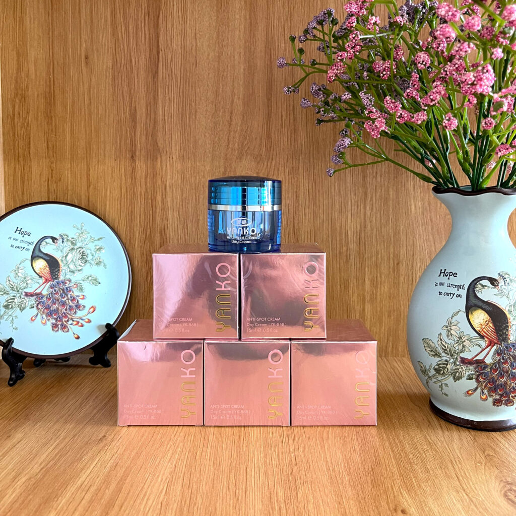Kem Dưỡng Trắng Da Ngày Yanko - Mỹ Phẩm Hiệu